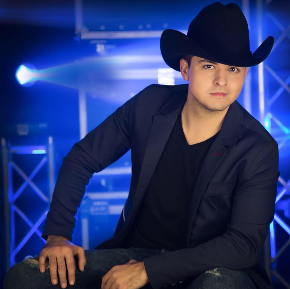 Rey Coronado Versiona Un Tema De Kany Garcia - ESTILOS MEDIA